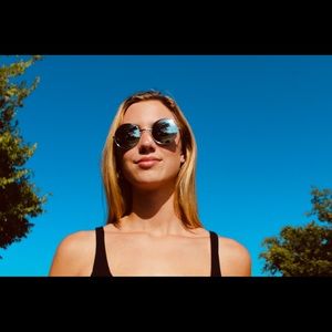 Chyanne Burden's Closet (@chyburd) | Poshmark